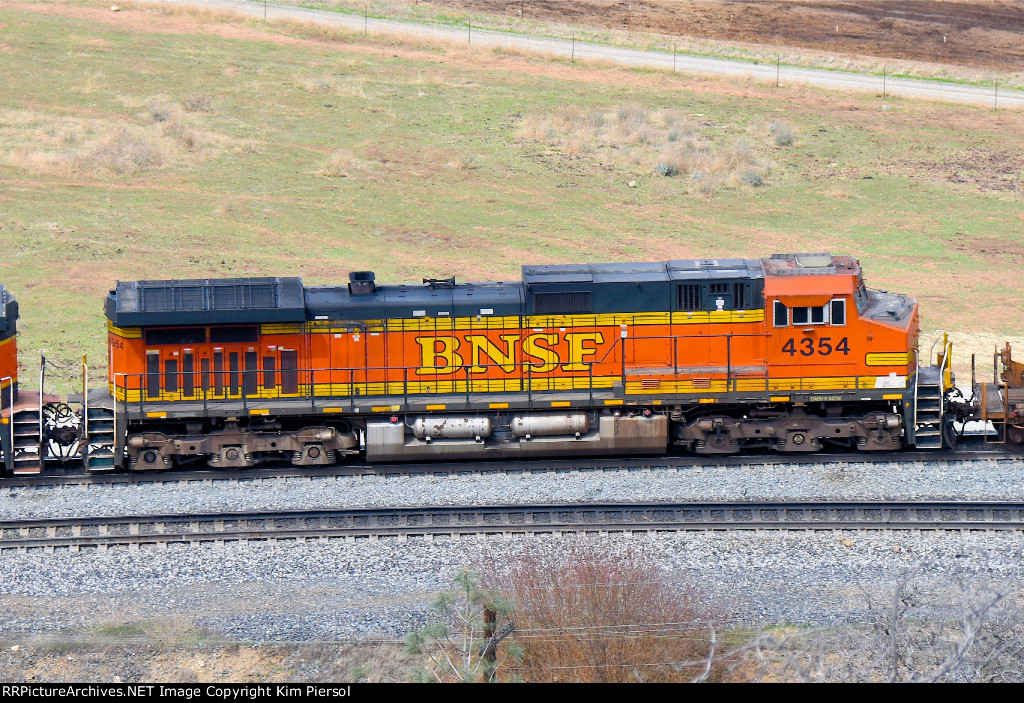BNSF 4354